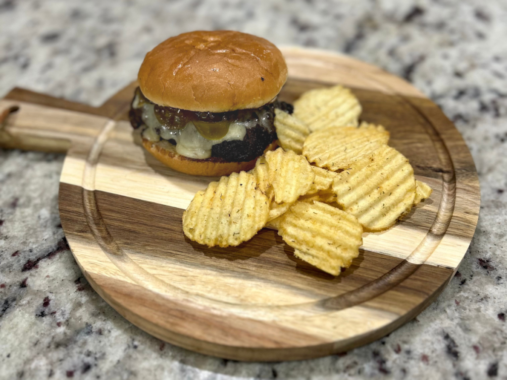 Fig & Jalapeño Burger – The Dinner Beat